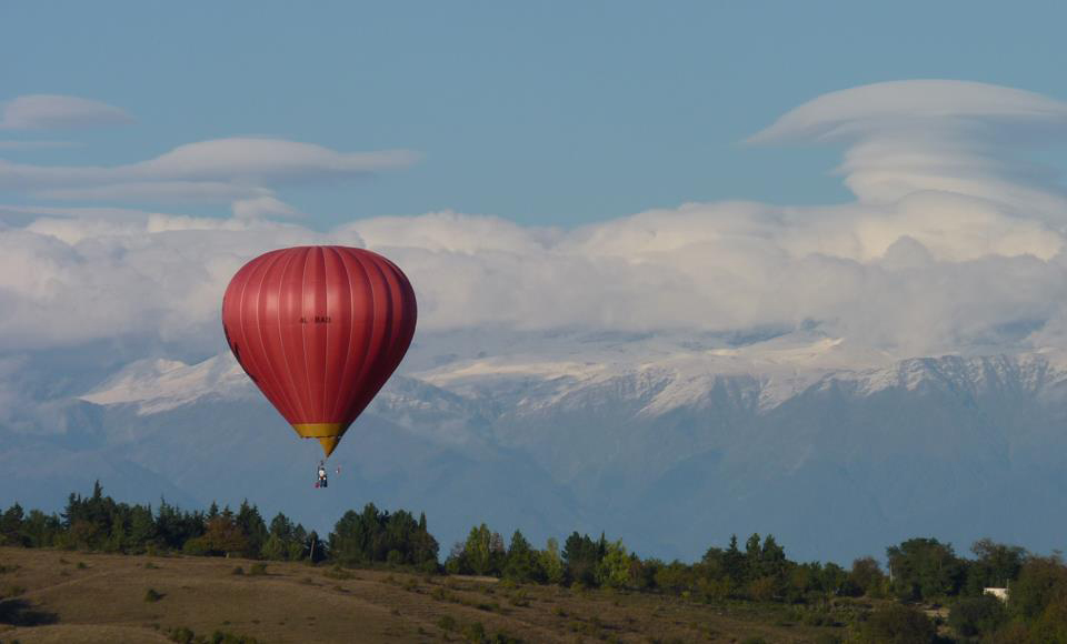 HOT AIR BALLOON FLIGHTS